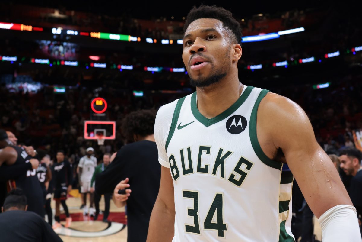 James Worthy says the Lakers need a ‘killer big’: ‘We need a Giannis ...