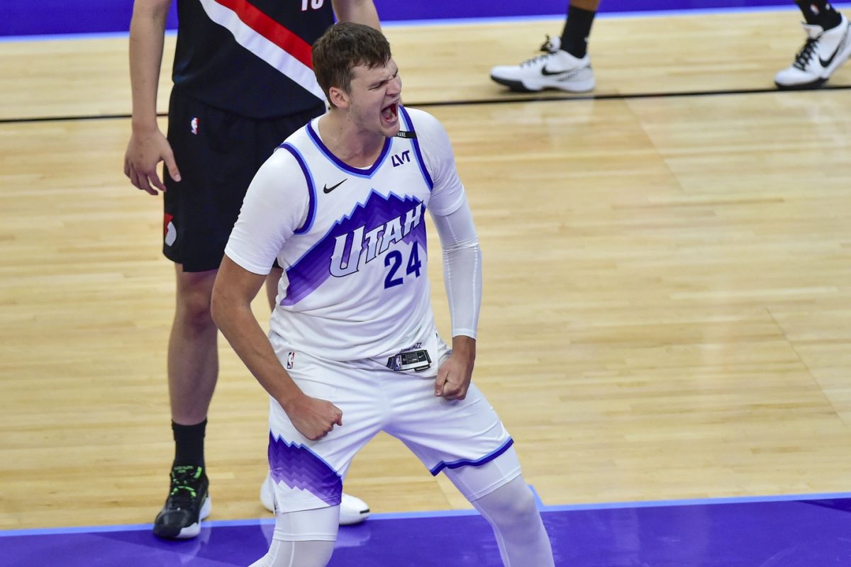 Report: Walker Kessler lands $130M in monster trade with Lakers ...